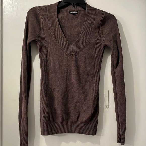Express | Sweaters | Like New Express V Neck With Ribbing Detail On ...